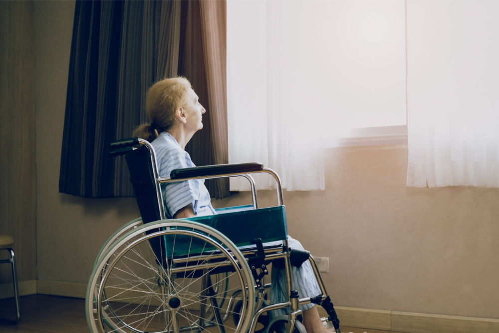 Nursing homes limiting admissions amid staffing shortage: AHCA | Modern Healthcare